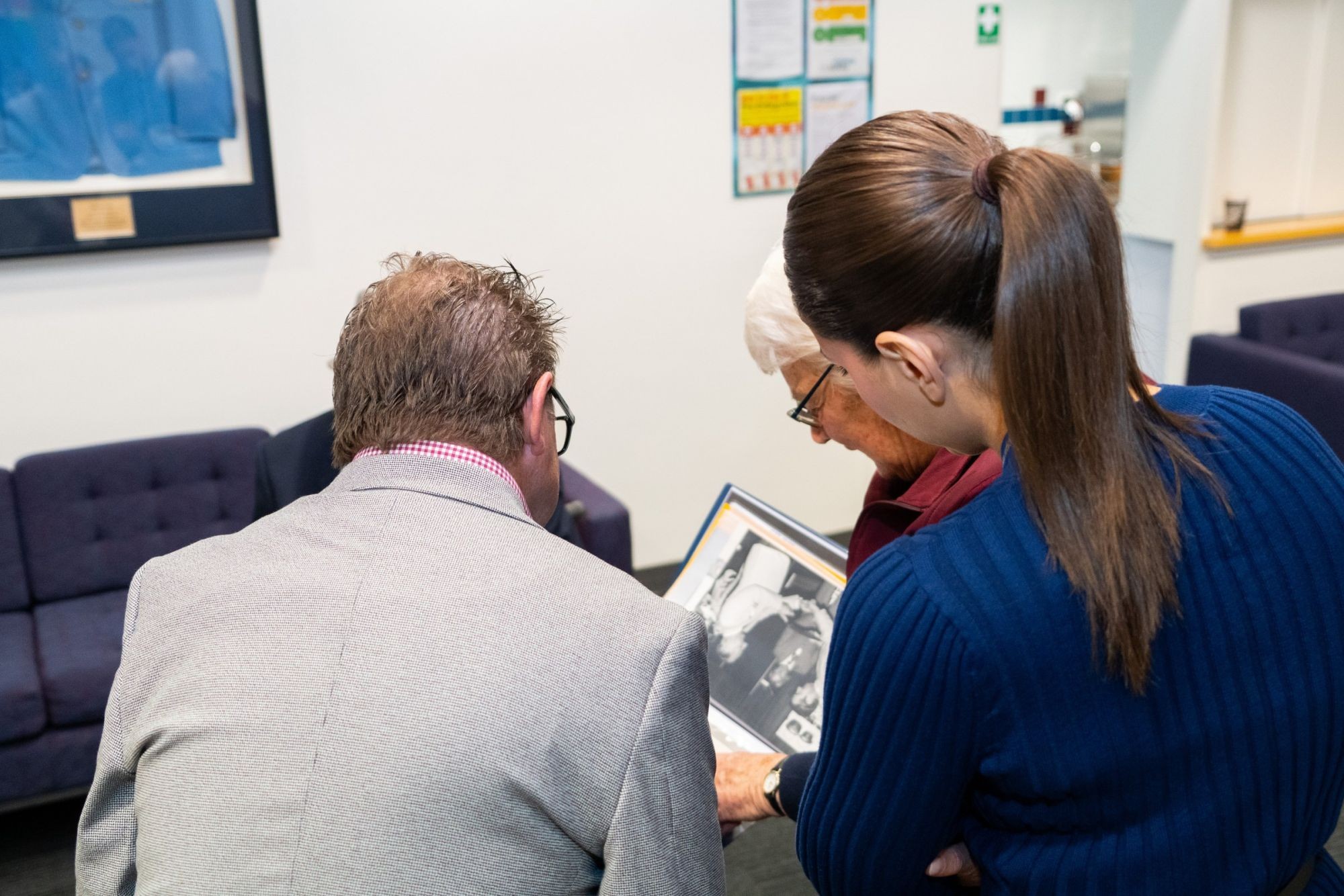 Gifting of the City of Shepparton Mayoral blazer to Council - Greater ...